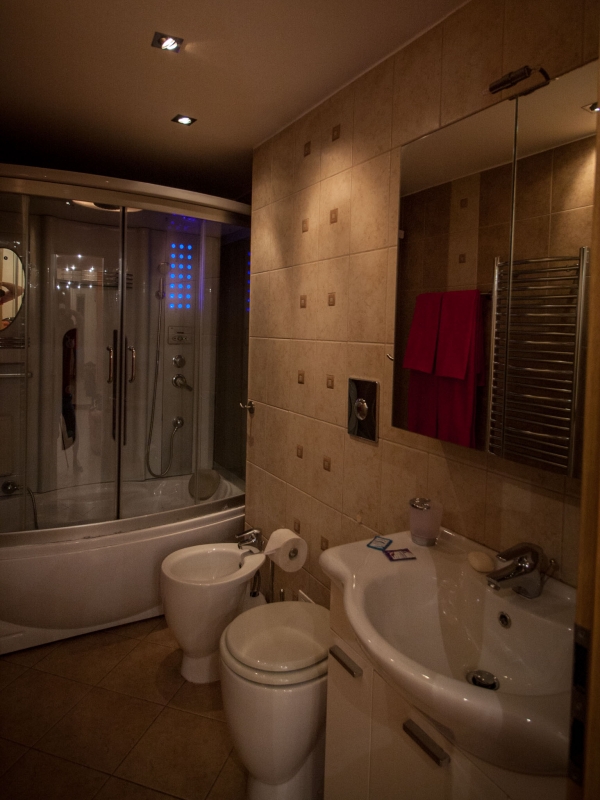 Apartament cu 2 camere - ING Unirii Apartment - BD UNIRII NR 68 ...